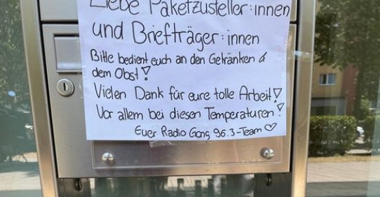Liebe Paketzusteller:innen und Briefträger:innen Bitte bedient euch an ...