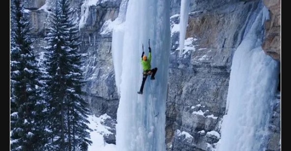So sieht es aus, wenn man einen gefrorenen Wasserfall.. | Lustige ...